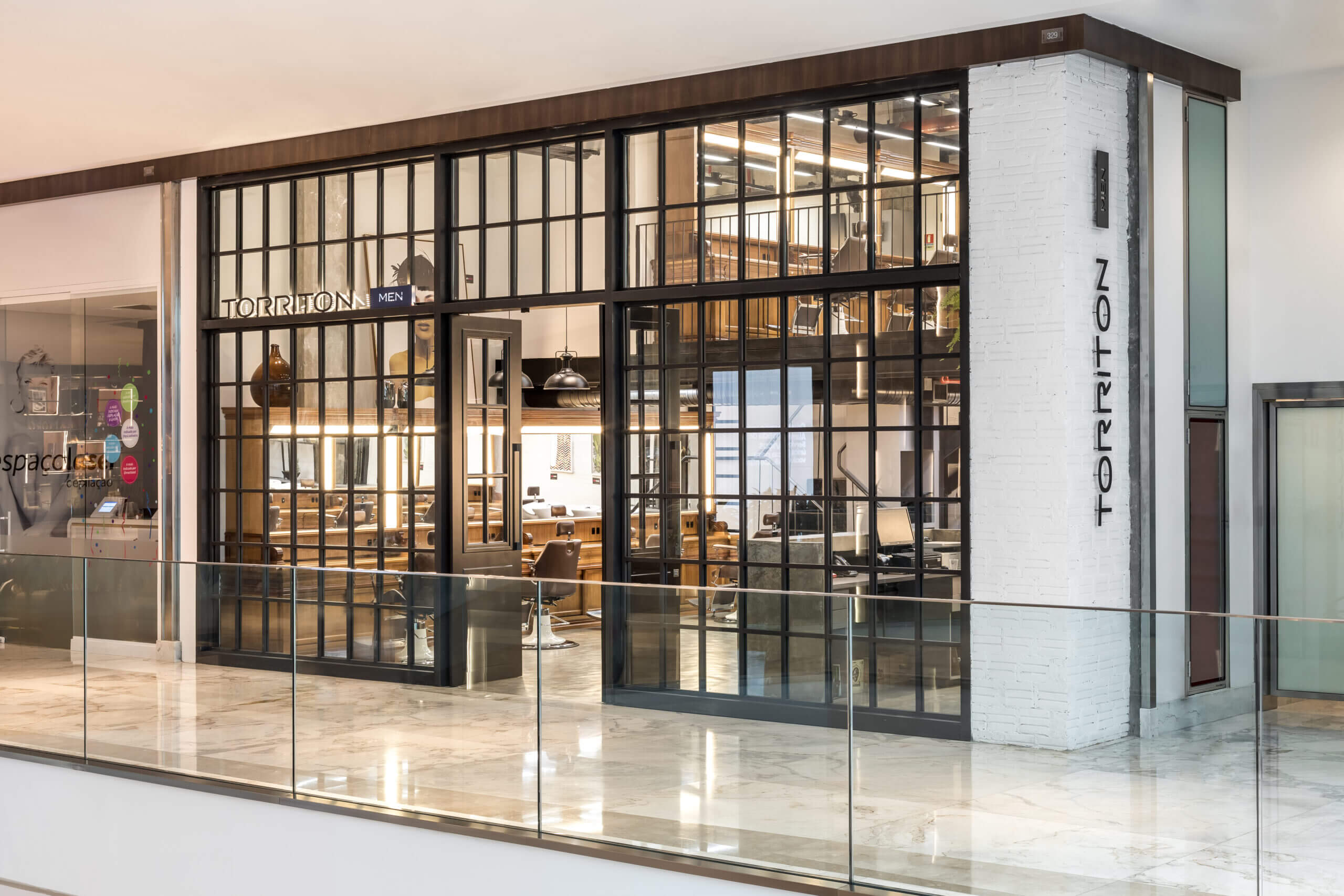 TORRITON MEN PÁTIO BATEL – L3 - Arthur Calliari Arquitetos - Arquitetos ...